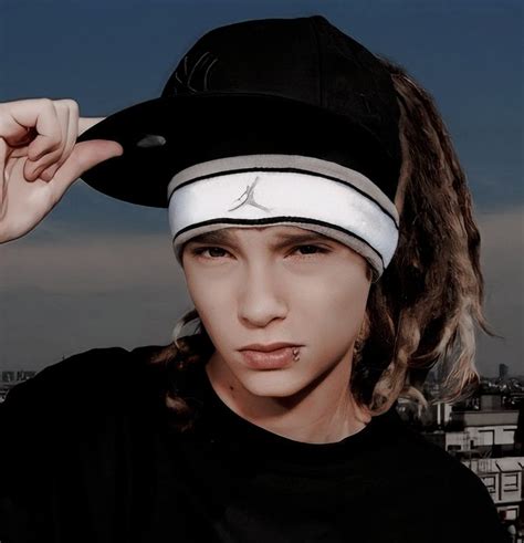 Pin De Lizz Up Em Tom Kaulitz Celebridades Masculinas Bonitas