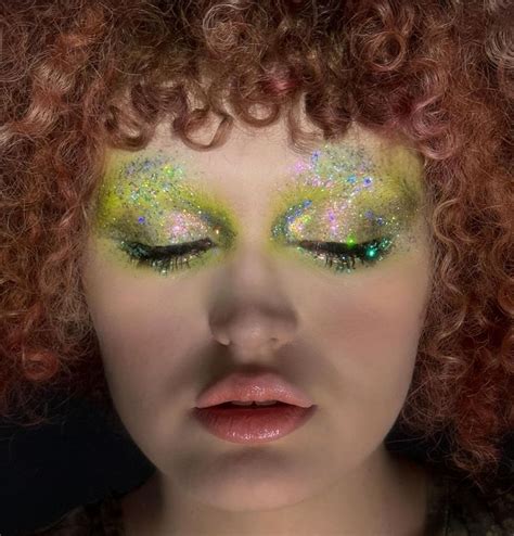 Pin By A N D R E A F O X On M A K E U P In Cute Eye Makeup Cute Makeup Makeup Layout
