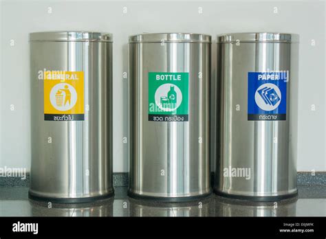 There Are Many Types Of Trash Bins For Each Type Stock Photo Alamy