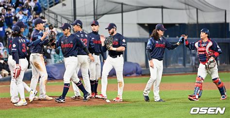 사진 롯데 자이언츠 선수들 오늘 같은 승리만 하고 싶다