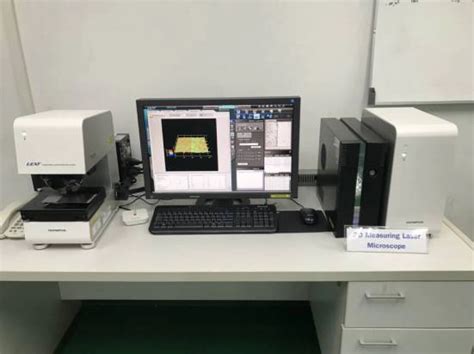 Optical Microscope Om