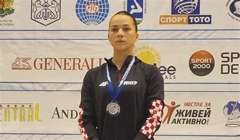 Sk Gimnastika Tina Zelčić Srebrna Na Gredi Prigorski Hr