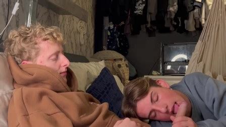 Hot Jock Gets Blowjob From Sexy Twink Free Sex Video RedTube