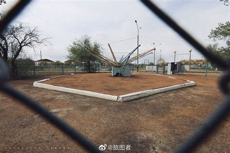 中亚废弃公园