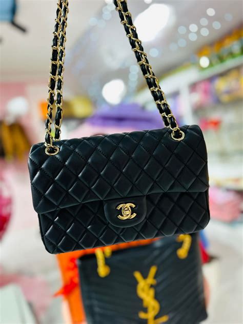 Хайр дэлгүүр Хайр дэлгүүр Added A New Photo