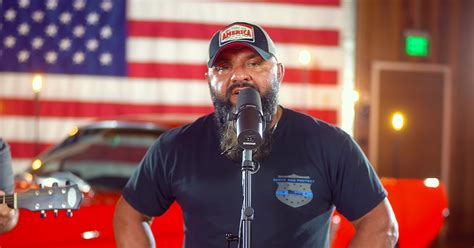 Thomas Gabriel Sounds Just Like Grandpa Cash In Soldier” Madly Odd