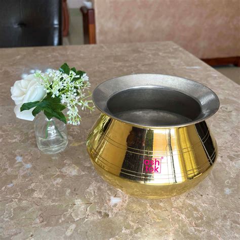 Brass Dekchi Cooking Pot With Tin Coating Khalai Inside Ashtok