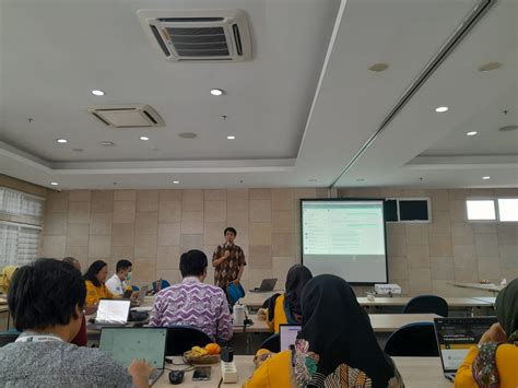 Sekolah Pascasarjana Ugm Committed To Enhancing Sdgs Reporting
