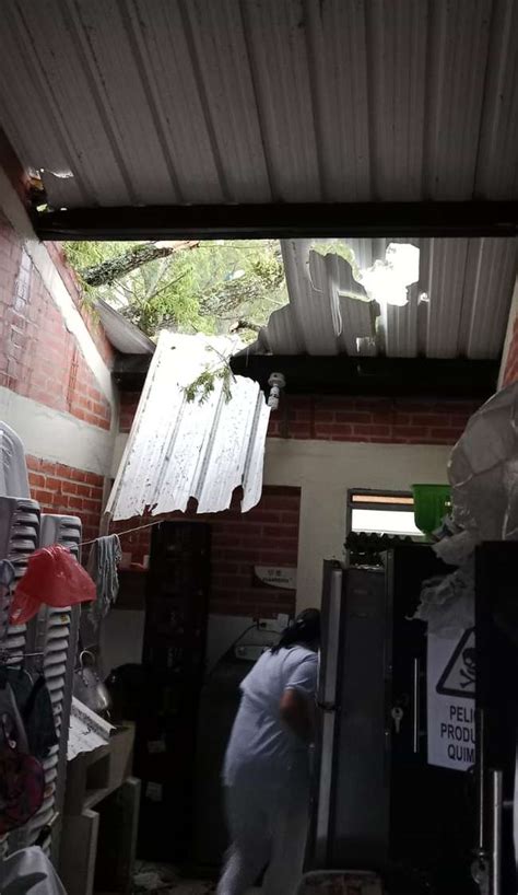 Dos personas lesionadas tras fuerte vendaval en Timbío Cauca