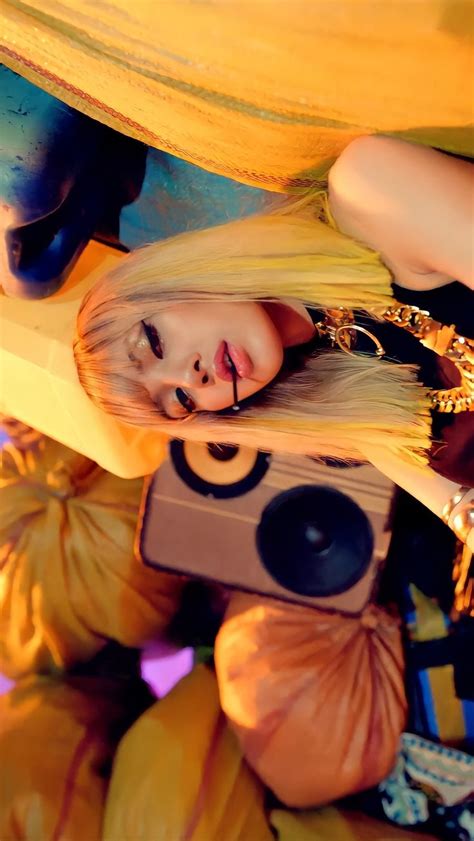 Blackpink Boombayah Lisa Blackpink Wallpaper Lisa Blackpink Hot