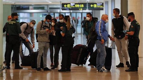 El G7 Advierte Que ómicron Es Altamente Transmisible Y Requiere