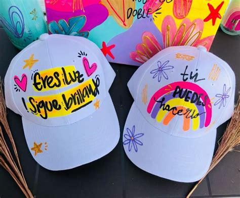 Hermosa gorra personalizada a mano diseño de FALU arte Gorras personalizadas bordadas