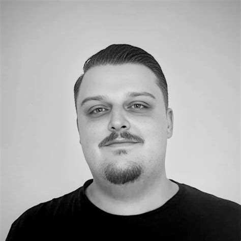 Christopher Dewald Social Media Manager Juni Ggmbh Xing