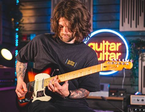 Beginner Guide To Buying Your First Guitar Updated For January 2025