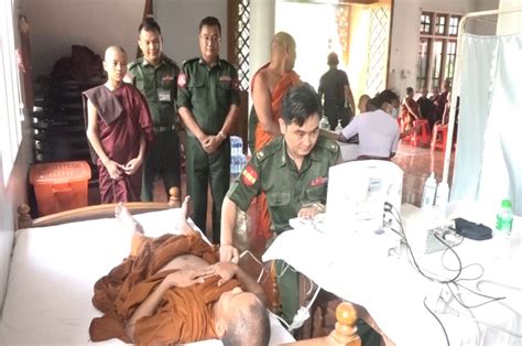 မဟာအောင်မြေမြို့နယ်၊ မဟာအောင်မြေရပ်ကွက်၊ ပေါက်မြိုင်ကျောင်းတိုက်ရှိ သံဃာတော်များအား ကျန