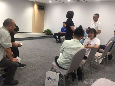 领导的好口才是练出来的 哔哩哔哩