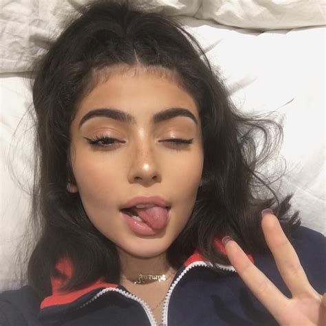 Yaz On Instagram Its Christmas Eve Eve🥰” Trendy Makeup Makeup