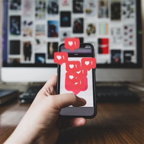 Understanding The Network And Social Media Algorithms To Expand Your Service Based Business