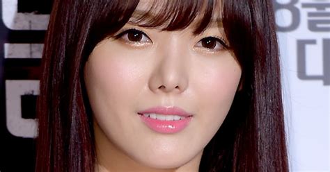 [포토엔]달샤벳 세리 아이돌 미모 상위권 위협하는 미모