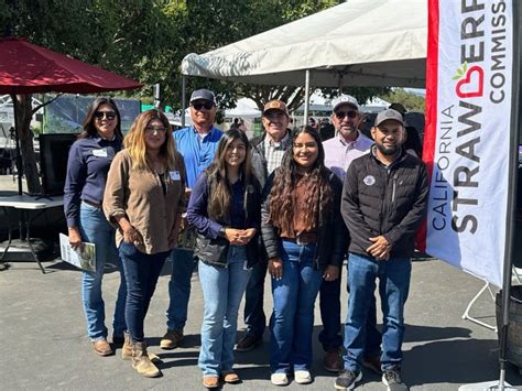 Strawberryfarming Agriculturalinnovation Calpoly Fieldday