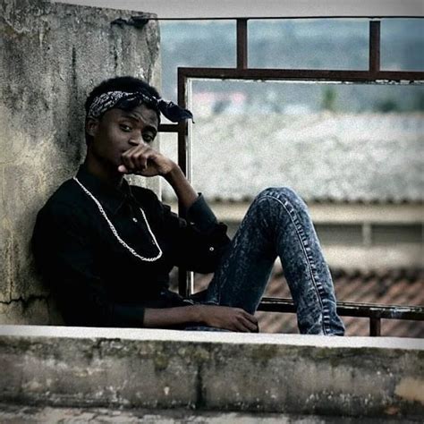 Warrem Lyrics Songs And Albums Genius