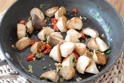 簡易家常菜椒鹽杏鮑菇 雞脾菇 食譜做法 MrsPsKitchen的Cook1Cook食譜分享