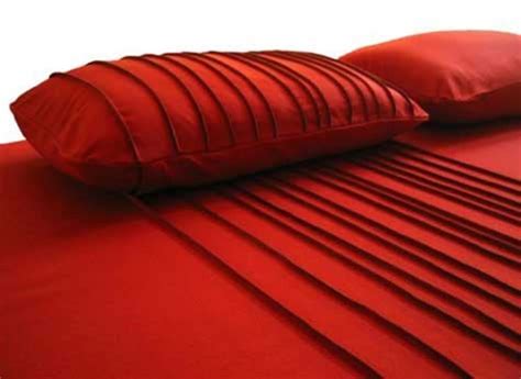 What Is RED HubPages