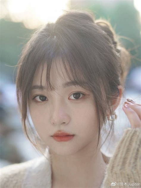 How To Cut And Style The Trendiest Korean Side Bangs Artofit