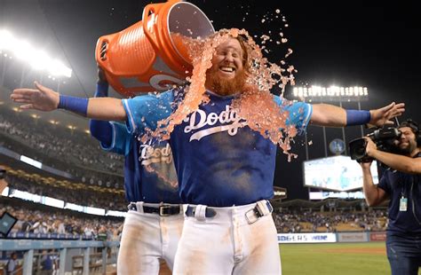 Dodgers Highlights Manny Machado And Max Muncy Slug 30th Home Runs