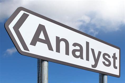Analyst Free Of Charge Creative Commons Highway Sign Image