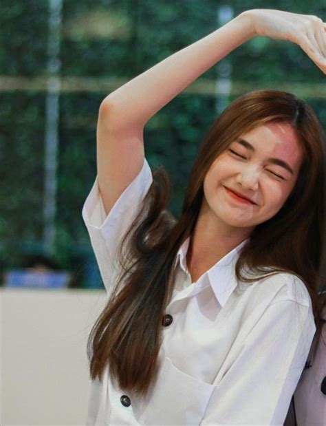 พิพลอย กัญญา รัตน์ สาวมหาลัย พลอย