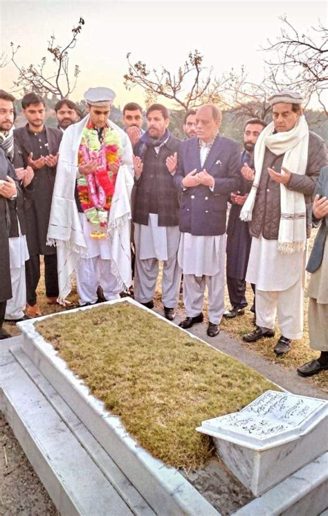 Maryam Nawaz Grabs All The Limelight At Junaid Safdars Wedding Event