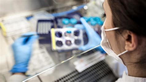 Avance exitoso de la medicina personalizada contra el cáncer se aprobó y está disponible en la