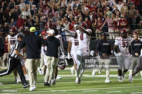 South Carolina Gamecocks Linebacker Gilber Edmond Points And Yells To
