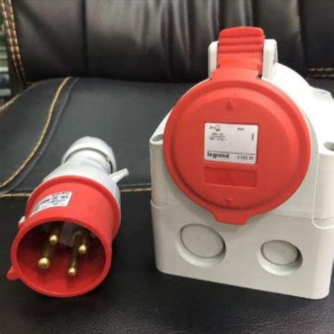 Jual Stop Kontak Industri Legrand Plug Industri Soket Industri 4pin 32a Jakarta Pusat