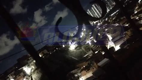 Veja O VÍdeo Intensa Troca De Tiros Assusta Moradores Do Bairro Da