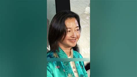 李绮虹 罕见公开露面活动，25年前演活了16岁的郭襄，至今无人超越，岁月如梭！如今54岁的她已露出岁月的痕迹，你还记得她吗 Youtube