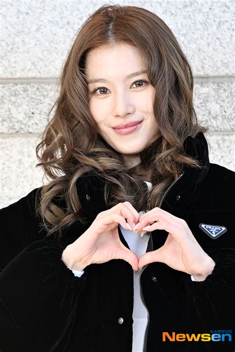 트와이스 사나 ‘하트만큼 예쁜 하트 포토엔hd 뉴스인코리아