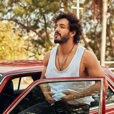 టెన్ష‌న్ లోను ఎంజాయ్ చేసేవాడే ట్యాలెంటెడ్ స్పై