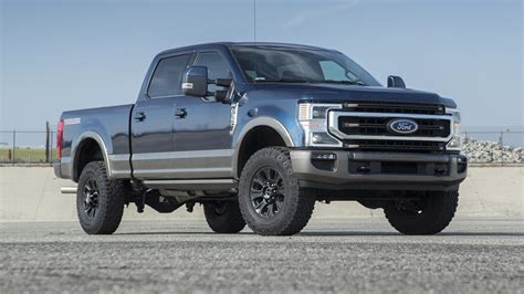 2022 Ford F 350 Buyers Guide Reviews Specs Comparisons