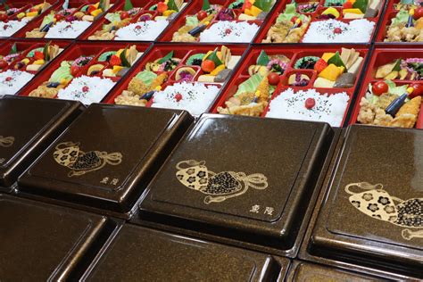 たくさんのお弁当のご注文ありがとうございます 魚隆 うおたか 清見町の料理屋 宴会場 仕出し屋