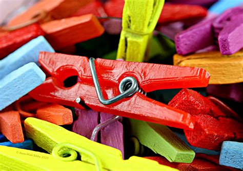 RED PLASTIC || ROOD PLASTIC | #MacroMondays #FILL THE FRAME … | Flickr