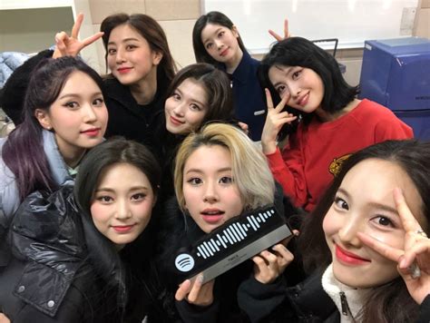 Twice Twitter更新「once 2020年もありがとう！2021年も共に‥」 Danmee ダンミ