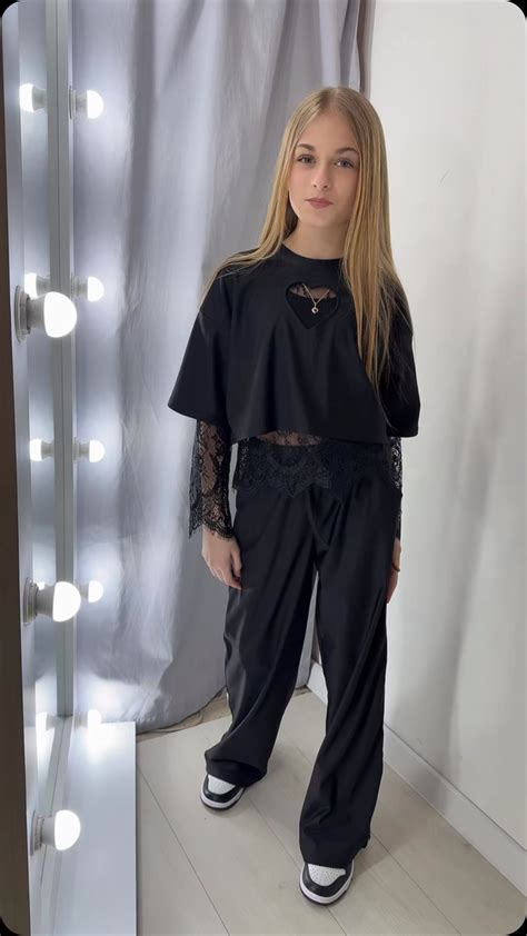 Дитячий одяг Підлітковий одяг Переяслав Костюм трійка СЕРДЕЧКО♥️ В комплект входить