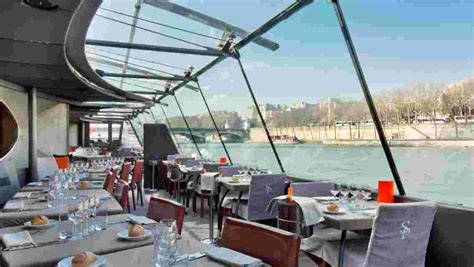 사크레쾨르 대성당 생트샤펠 성당 Bateaux Parisiens 세느강 크루즈 프랑스 파리 일일 투어 [중국어 10시간