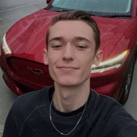 Henry Henry Larson Snapchat Stories Spotlight And Lenses