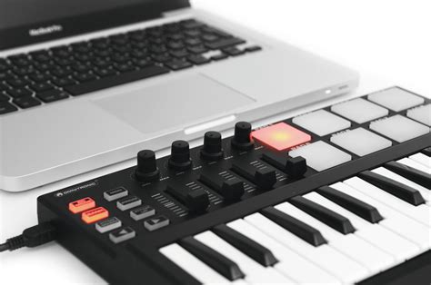 Steinigke Showtechnic OMNITRONIC KEY MIDI Controller Steinigke Showtechnic GmbH Onlineshop