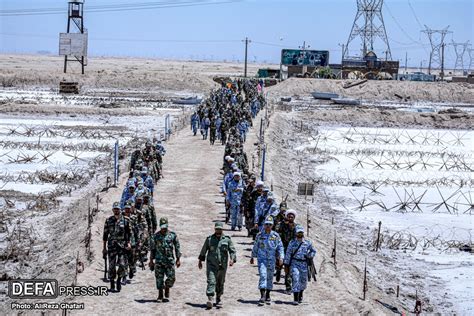 تصاویر آموزش میدانی دانشگاه افسری آجا در منطقه عملیاتی شلمچه هیئت معارف جنگ شهید صیاد شیرازی