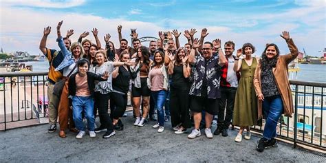 Building Community How The Autodesk Community Team Keeps Customers