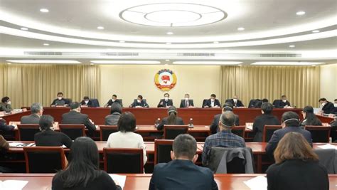 王晖指出，要加快建立大安全大应急框架，探索构建平战转换机制